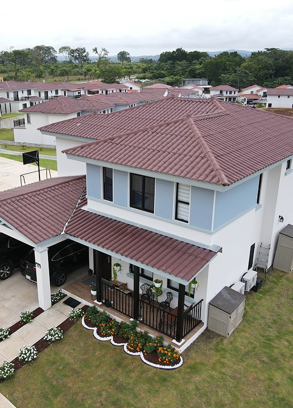 Costa Verde in Panama - Schools, healthcare, shopping, bars, and more.